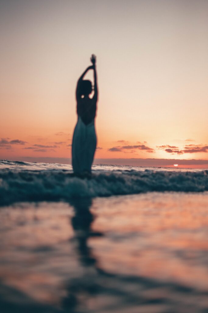 Descubre la FÍSICA de CRISTALES FOTÓNICOS - Manipula LUZ Fácilmente